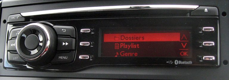 KDJ Webdesign, le blog » Test de l’autoradio de la Peugeot 208 Like