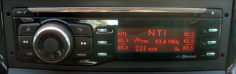 KDJ Webdesign, le blog » Test de l’autoradio de la Peugeot 208 Like